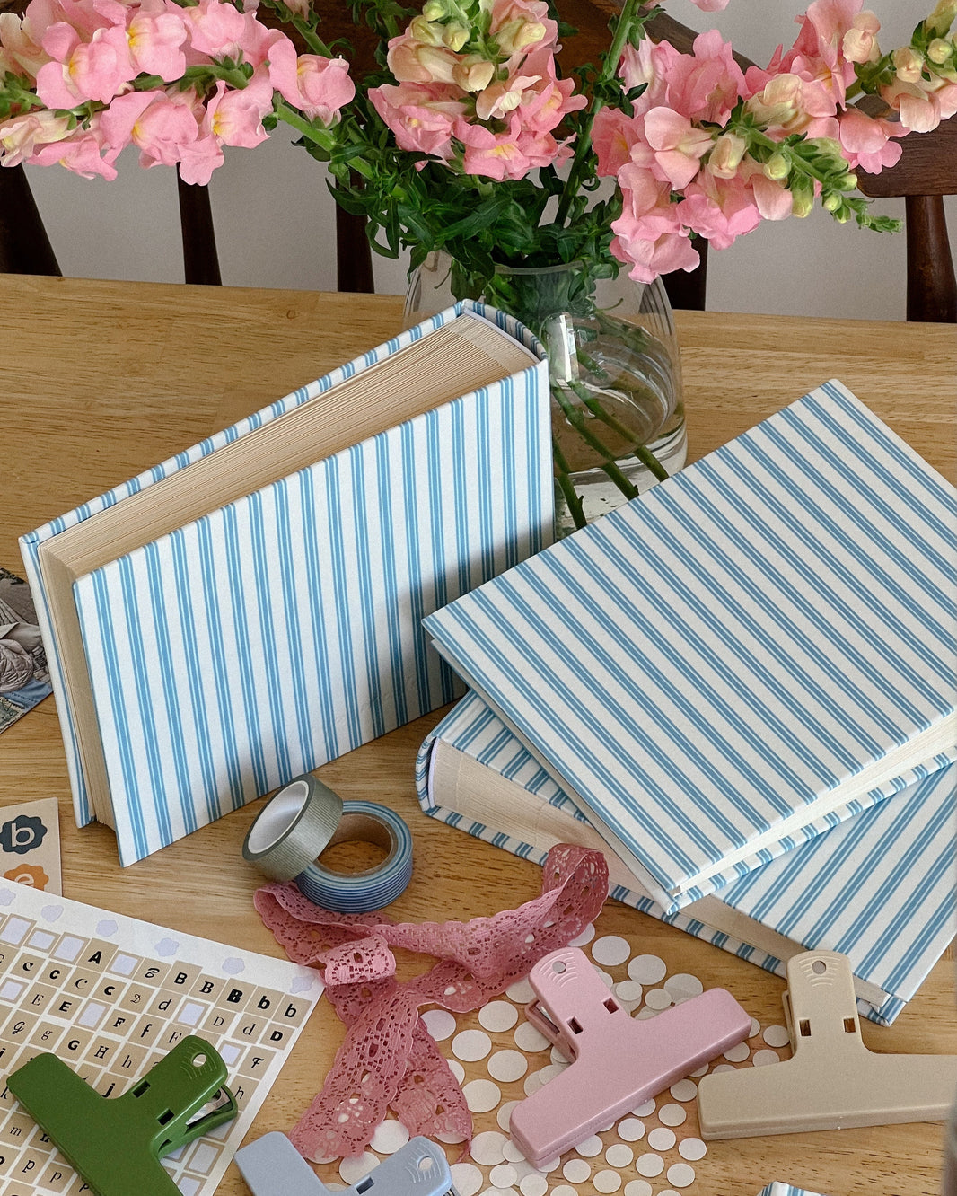 SCRAPBOOK ESSENTIALS